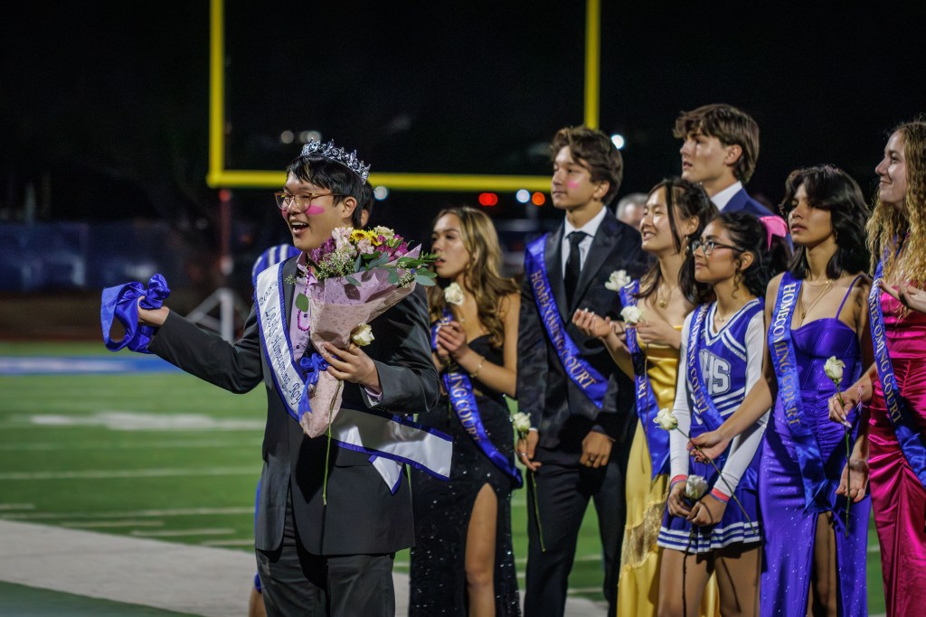Los Altos High’s homecoming football game - Midpeninsula Post